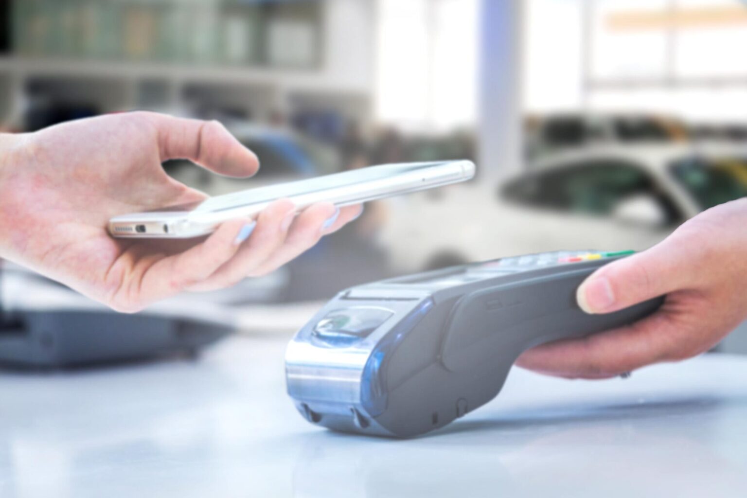 TEF e POS: o que muda entre as “maquininhas” de cartões – EZ Soluções